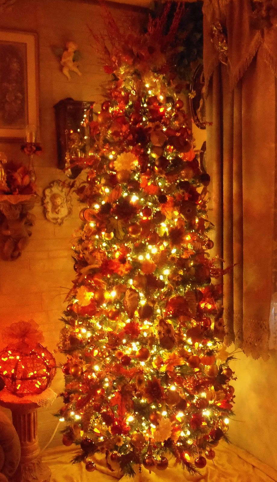 DEBBIE-DABBLE BLOG: Elegant Autumn Tree, 2016