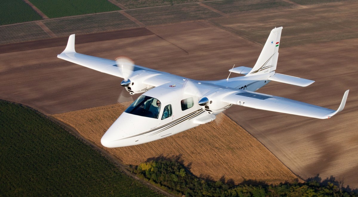 Tecnam P2006T While In Flight Over Farming Field - Aeroplane Wallpapers