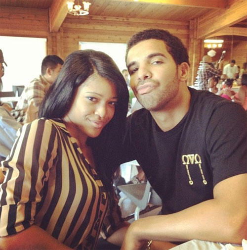 Mááry: FOTOS: Drake Passa O Tempo Com A Família Em festa Em Toronto