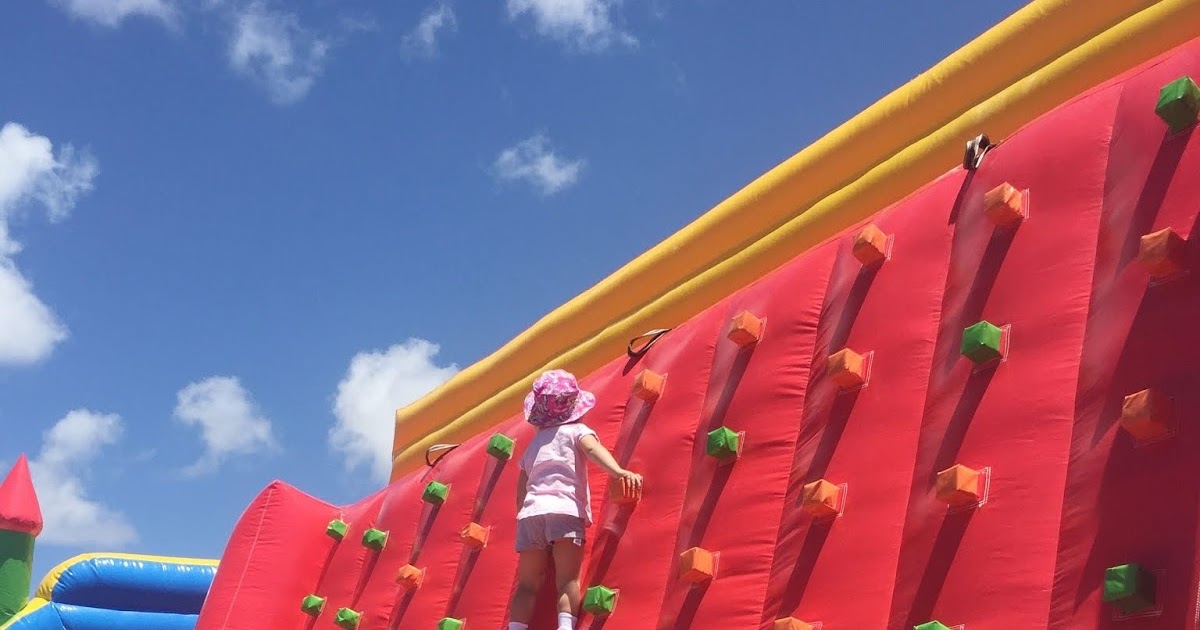 6 Benefits of inflatable rock climbing wall