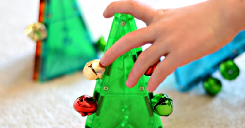 Christmas STEM Activity for Kids with Magna-Tiles & Jingle Bells | And ...