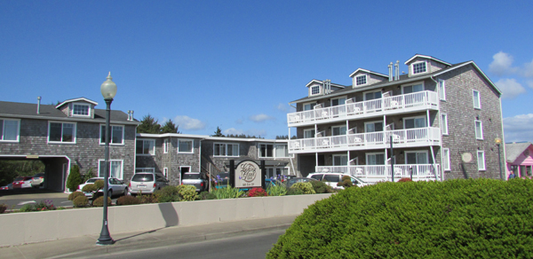 Travel Rants and Raves: Looking Glass Inn: Oregon Coast find