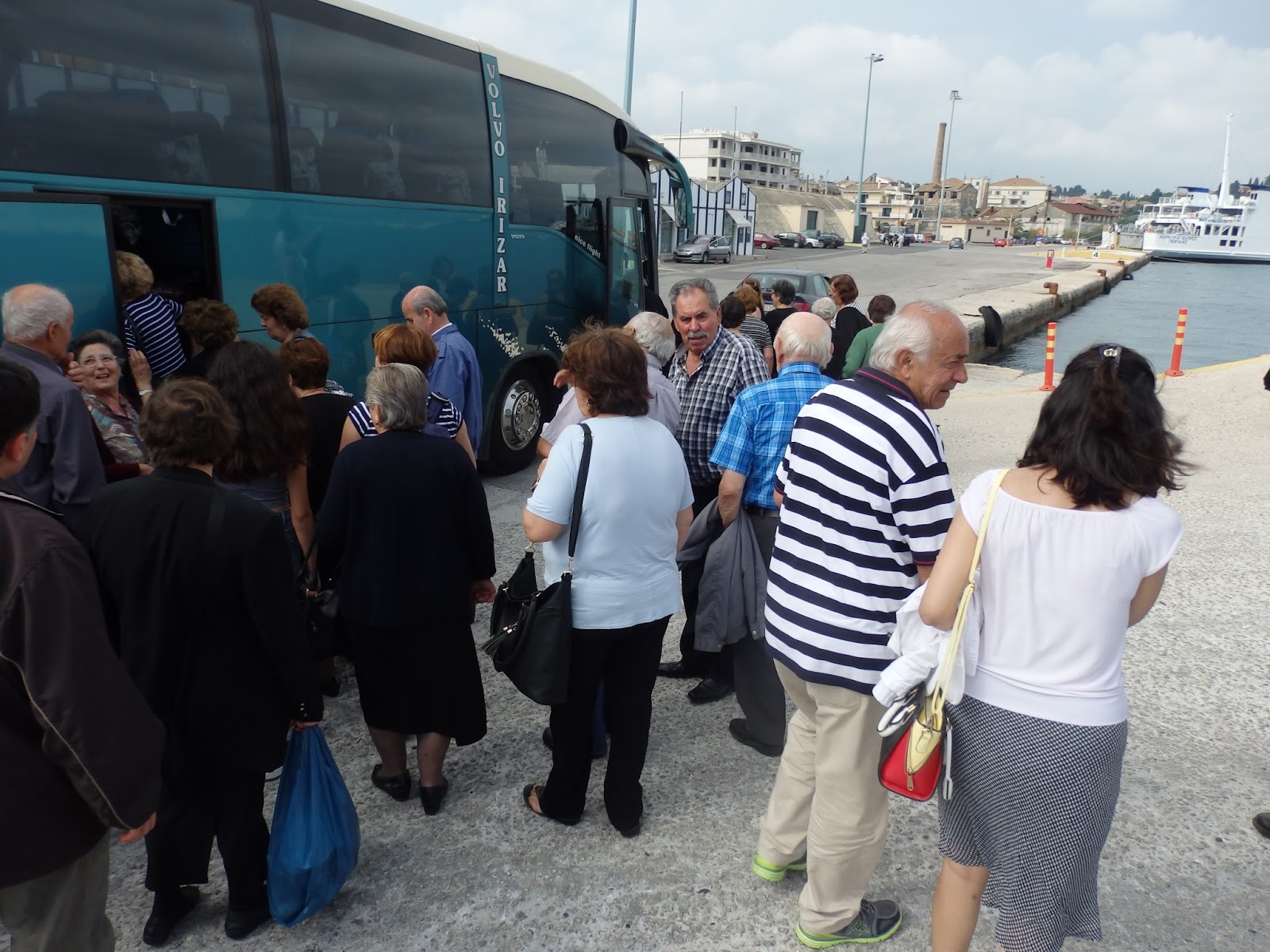 Μένουμε ... Δελβινάκι : Συνέχεια στην εκδρομή του Πολιτιστικού