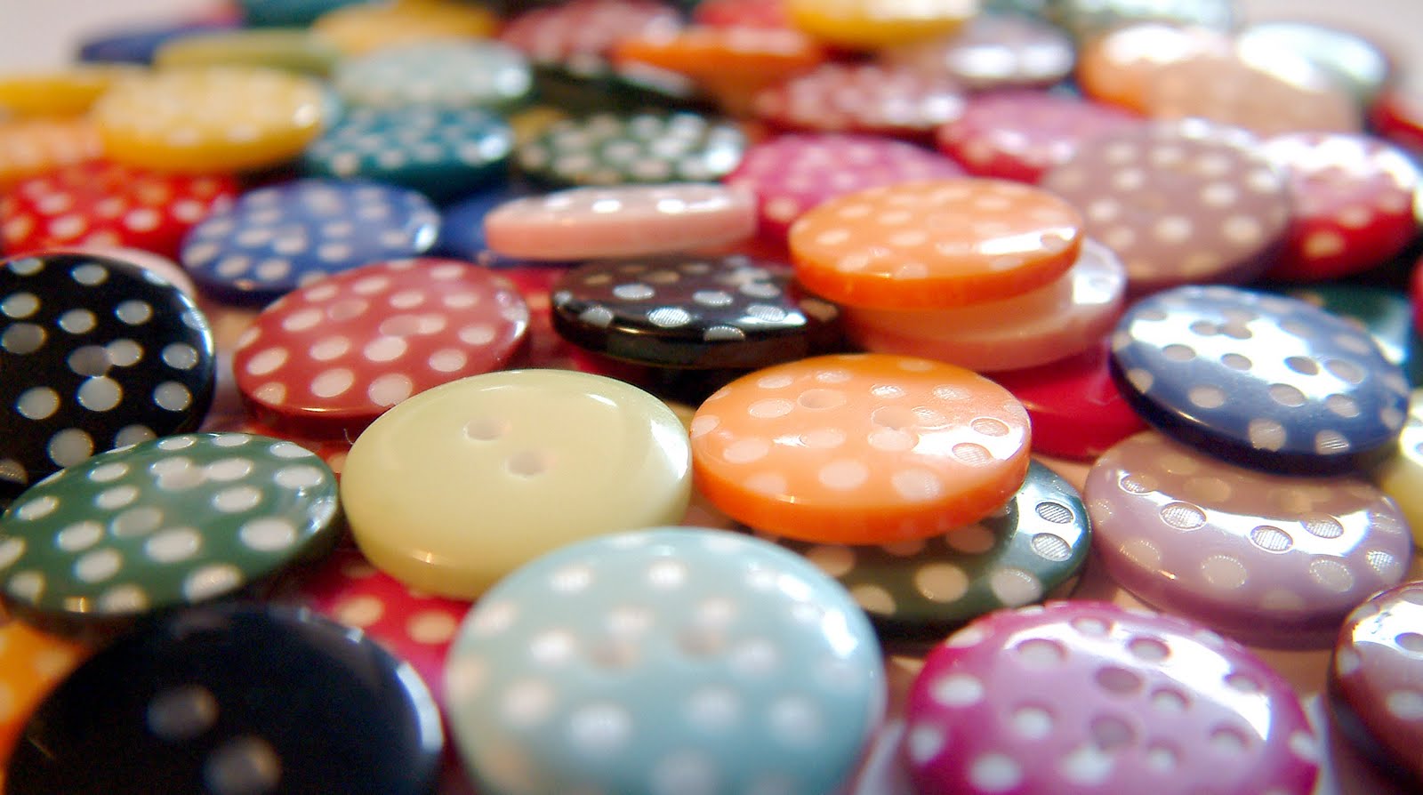 Lucy Jackson Designs: Button Love