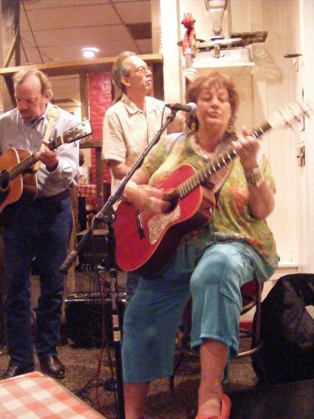 Christina Fajardo's Blog: Remembering Artz Ribhouse