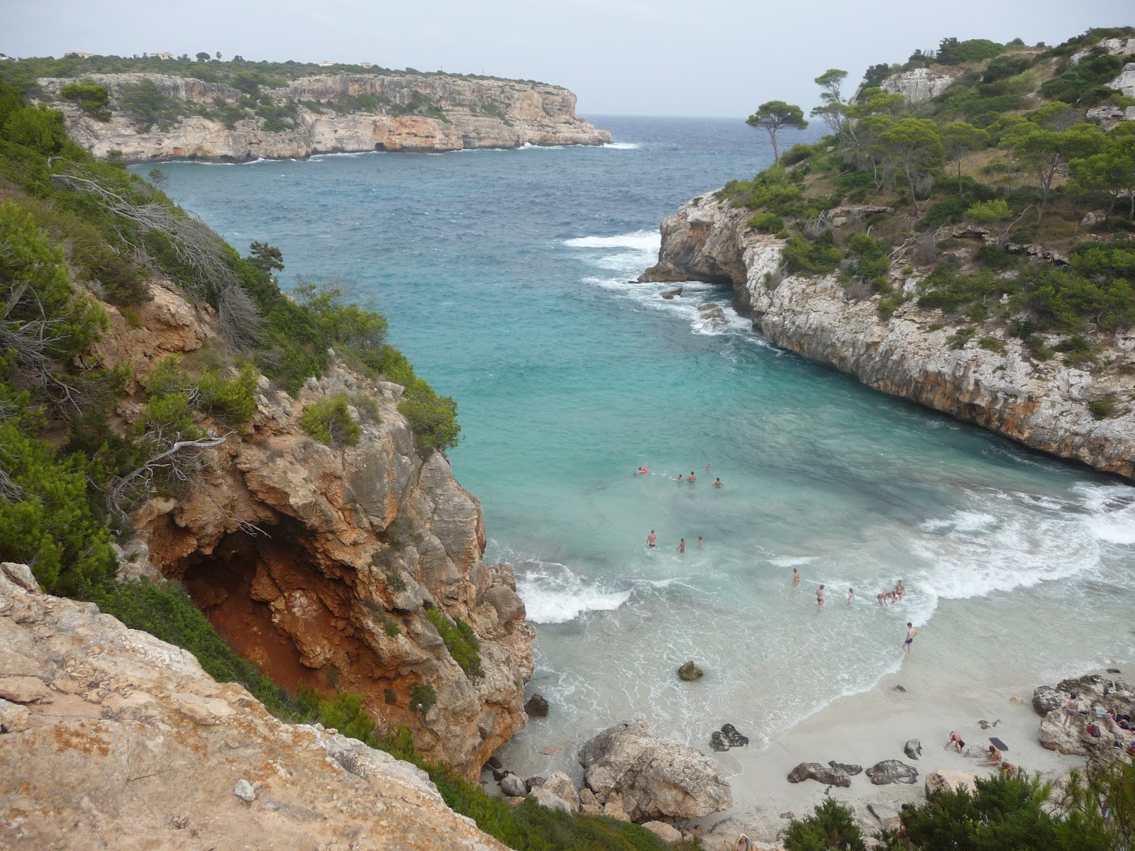 MAJORKA Przewodnik Osobisty. Filmy i zdjęcia z wakacji. Odkryj rajski ...