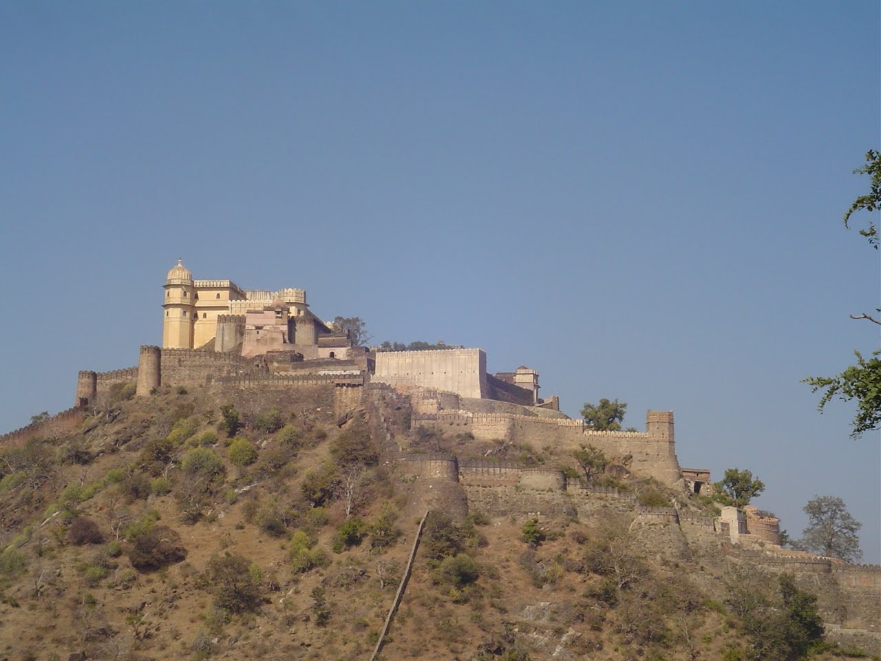 Priscilla Kibbee: Trip to India & Nepal - Kumbalgarh Fort Part 1