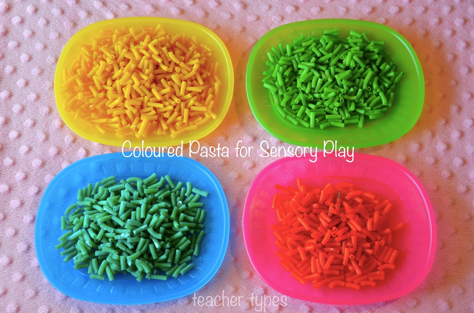 Food Colouring Fun | More Sensory Play Ideas - Teacher Types