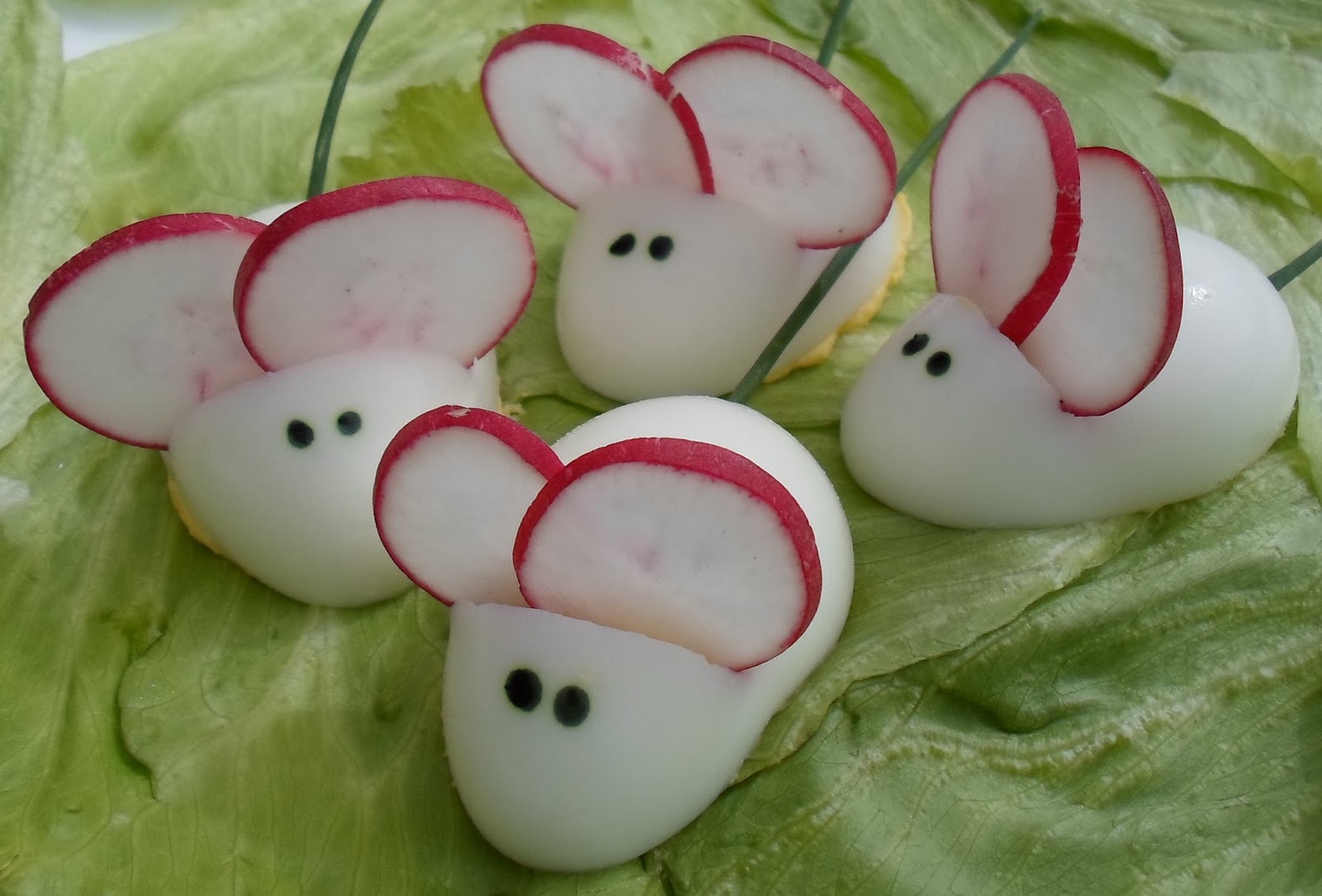 Happier Than A Pig In Mud: Deviled Egg Mice for Halloween