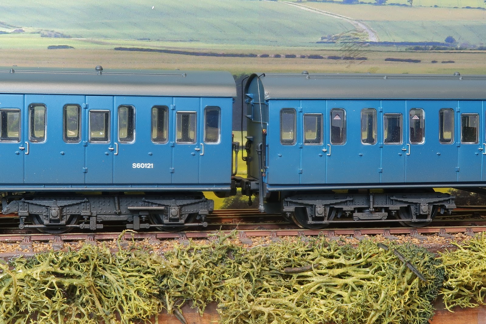 CParkstone's Railway modellers Blog: Kernow/Bachmanns Class 205 "Thumper"