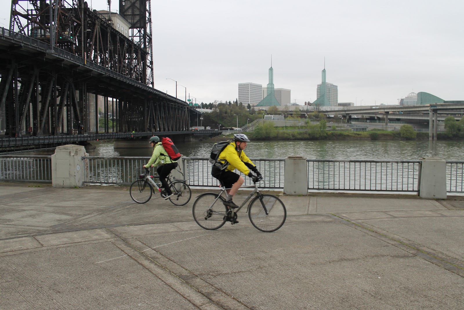 Madison Bike Life: Portland’s Three-Mile Downtown Bike Path Loop