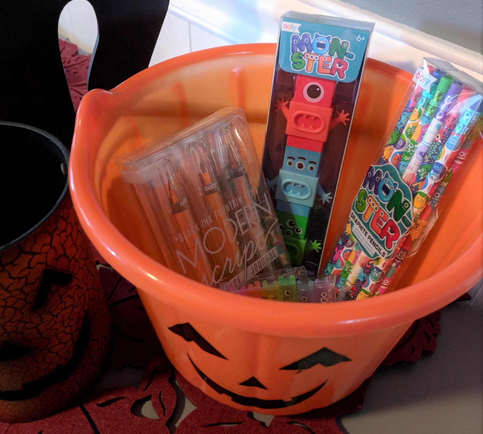 One Momma Saving Money Halloween Treat Ideas That Are NOT Candy one-momma-saving-money-halloween-treat-ideas-that-are-not-candy
