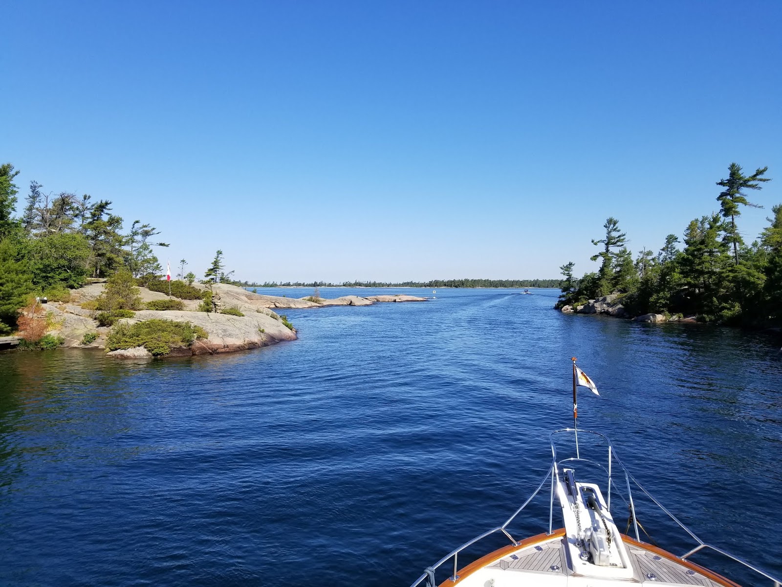 Sum Escape: Cruising the Canadian Shield. Chimney Bay, Beckwith Island ...