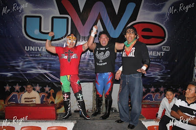 ESTRELLAS DEL RING.: Los Mexicools les dieron su calaverita a los ...