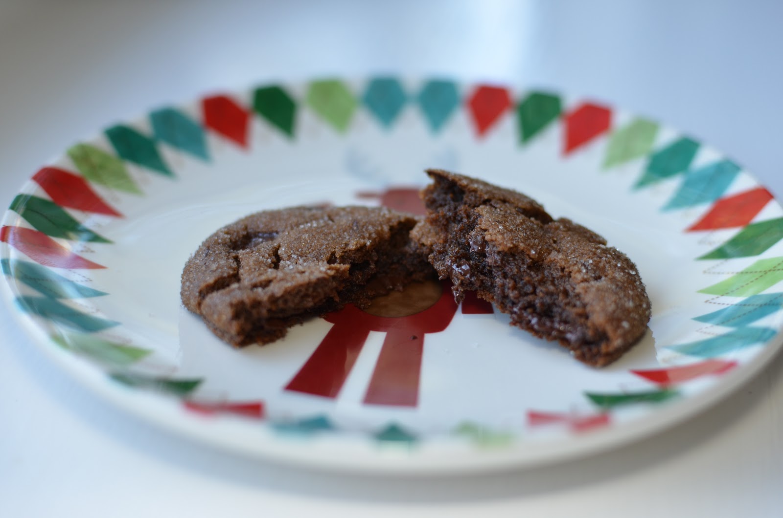 Playing with Flour: Soft and chewy chocolate gingerbread cookies