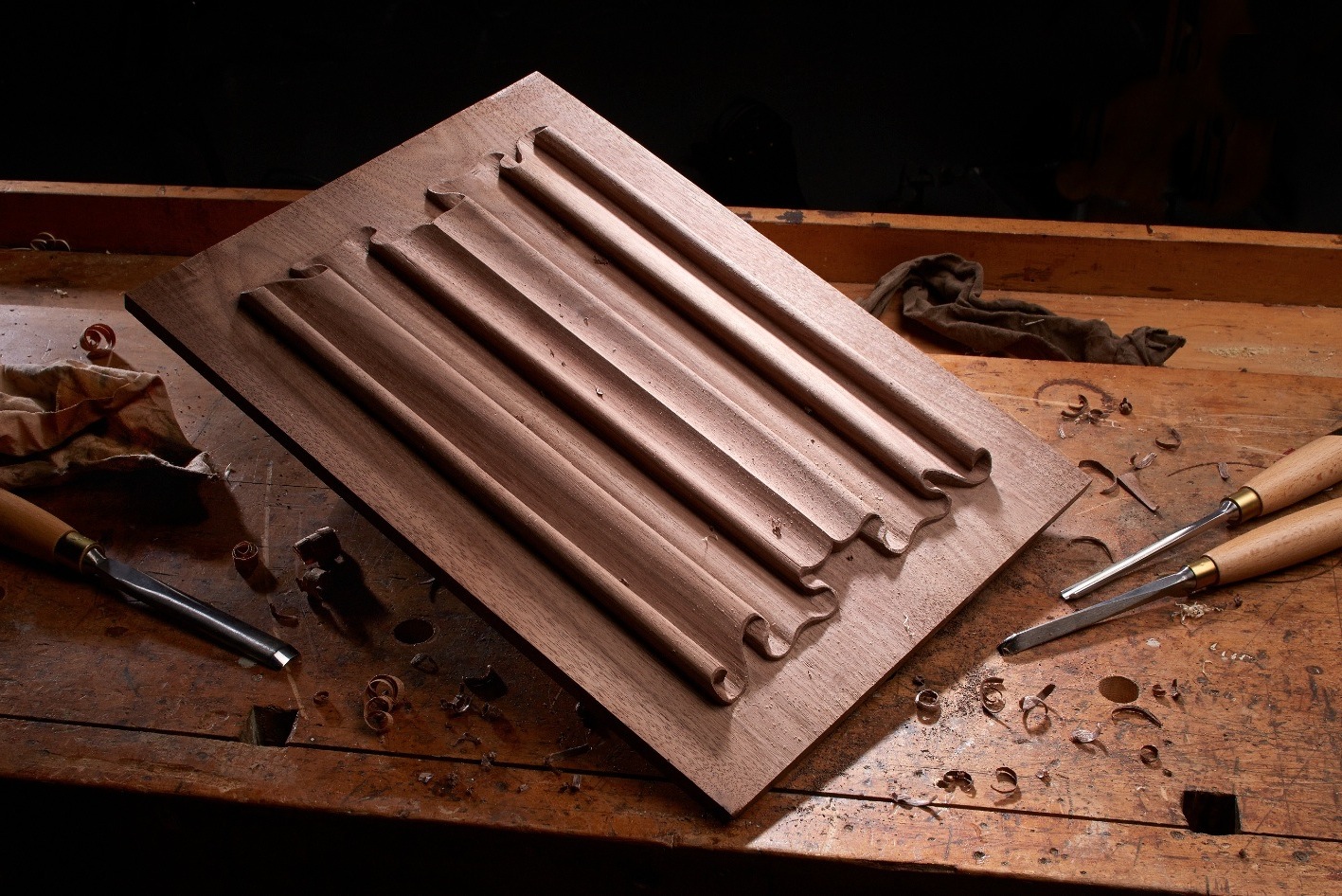 Eye For Design: Linenfold Paneling: A Classic Design Is Becoming Trendy ...