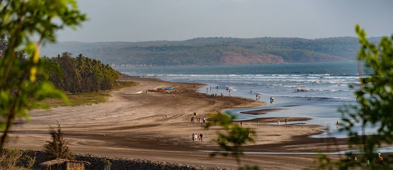 Karde Beach | Konkankatta.in
