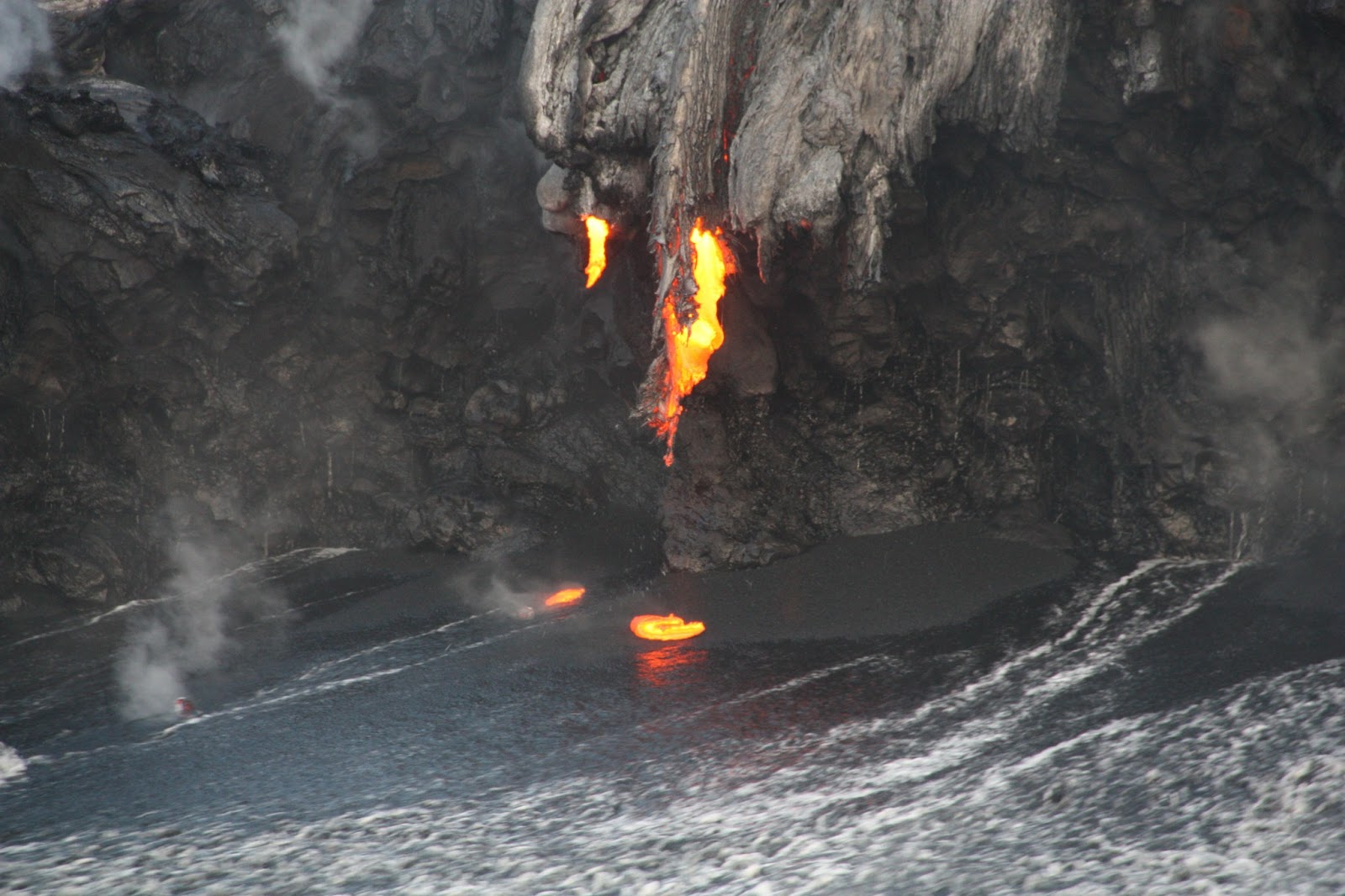 Lostentry - Welztalbahn, Model Railroading, and more: Dripping Lava Blobs