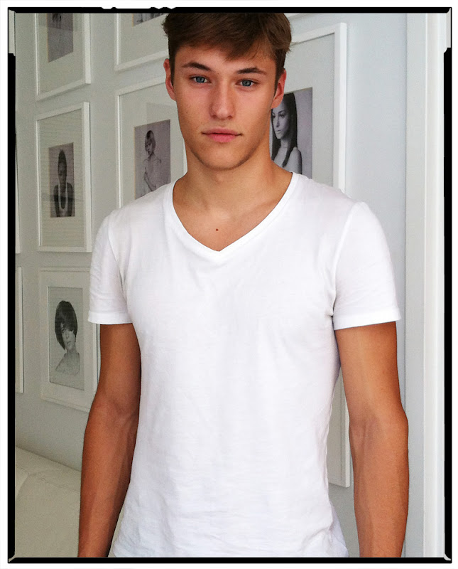 MAJOR MEN: PAUL KOEHLER IS MODEL OF THE WEEK ON MDC