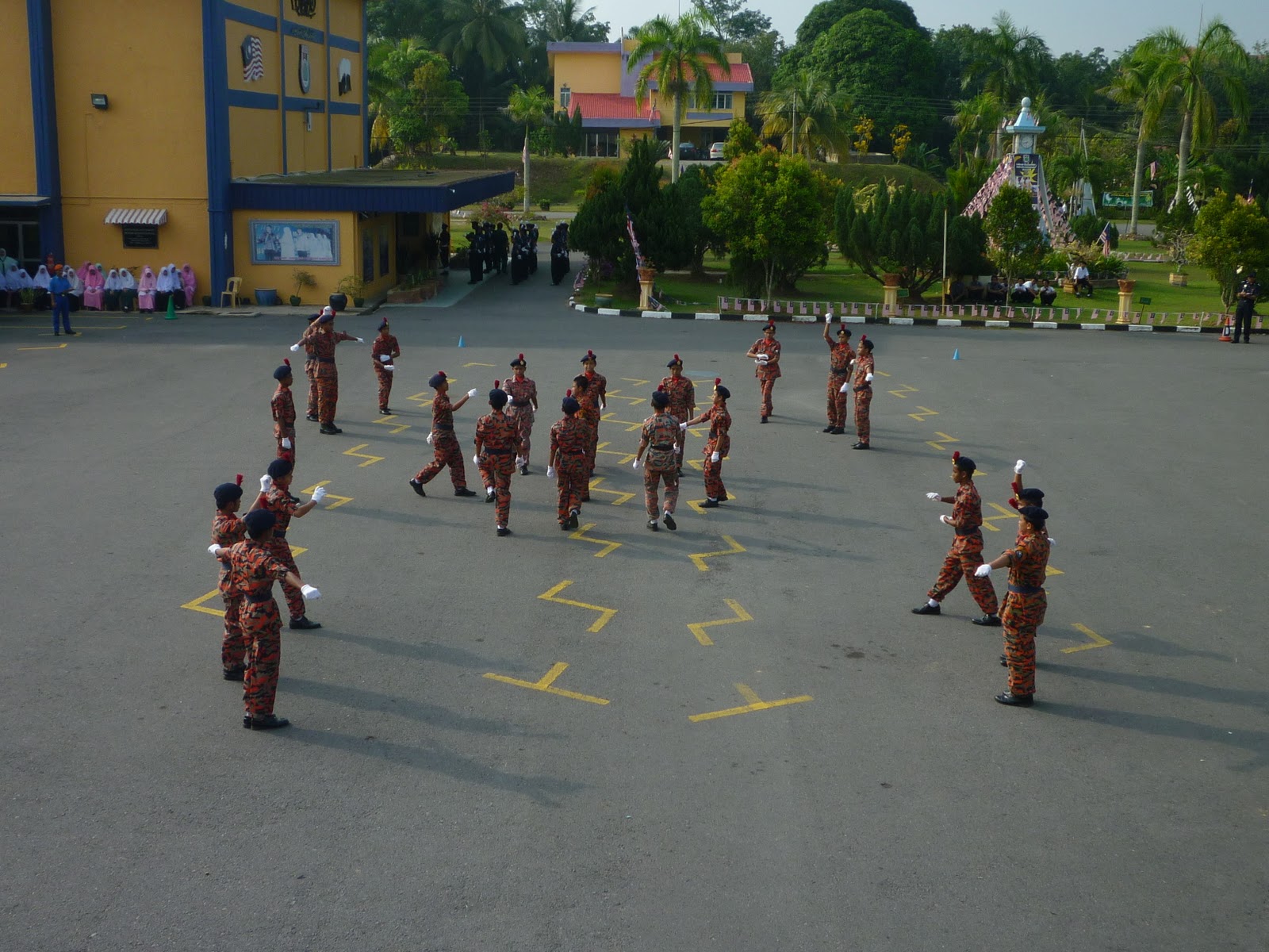 SMKA TAHAP: Pertandingan Kawad Kaki