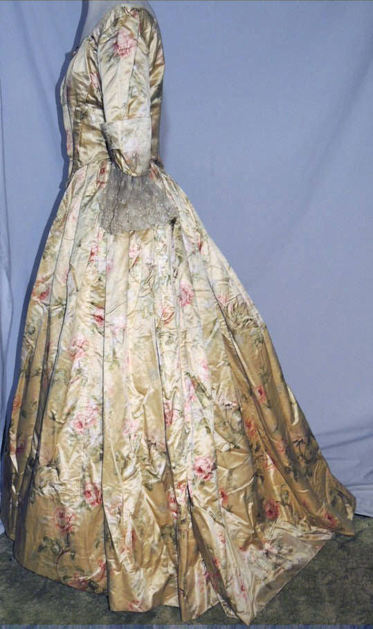 All The Pretty Dresses: Victorian Fancy Dress