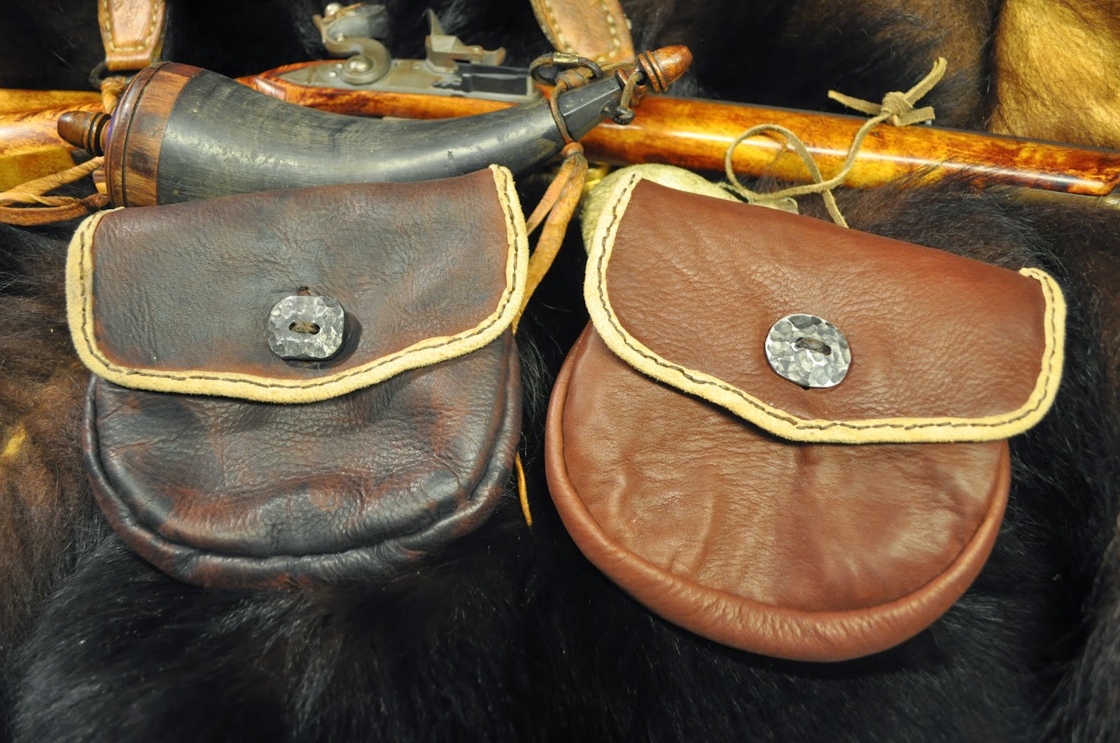 Skab Leatherworks: Belt worn possibles bags