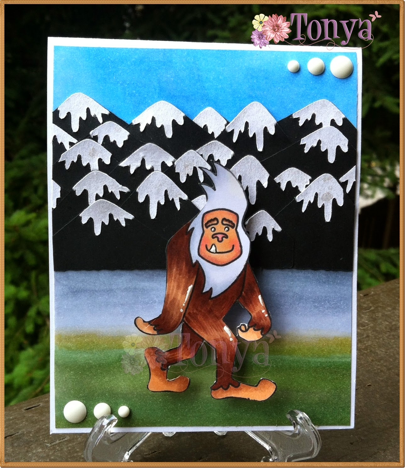 Scrapping Fun with Tonya: Yeti Wobble