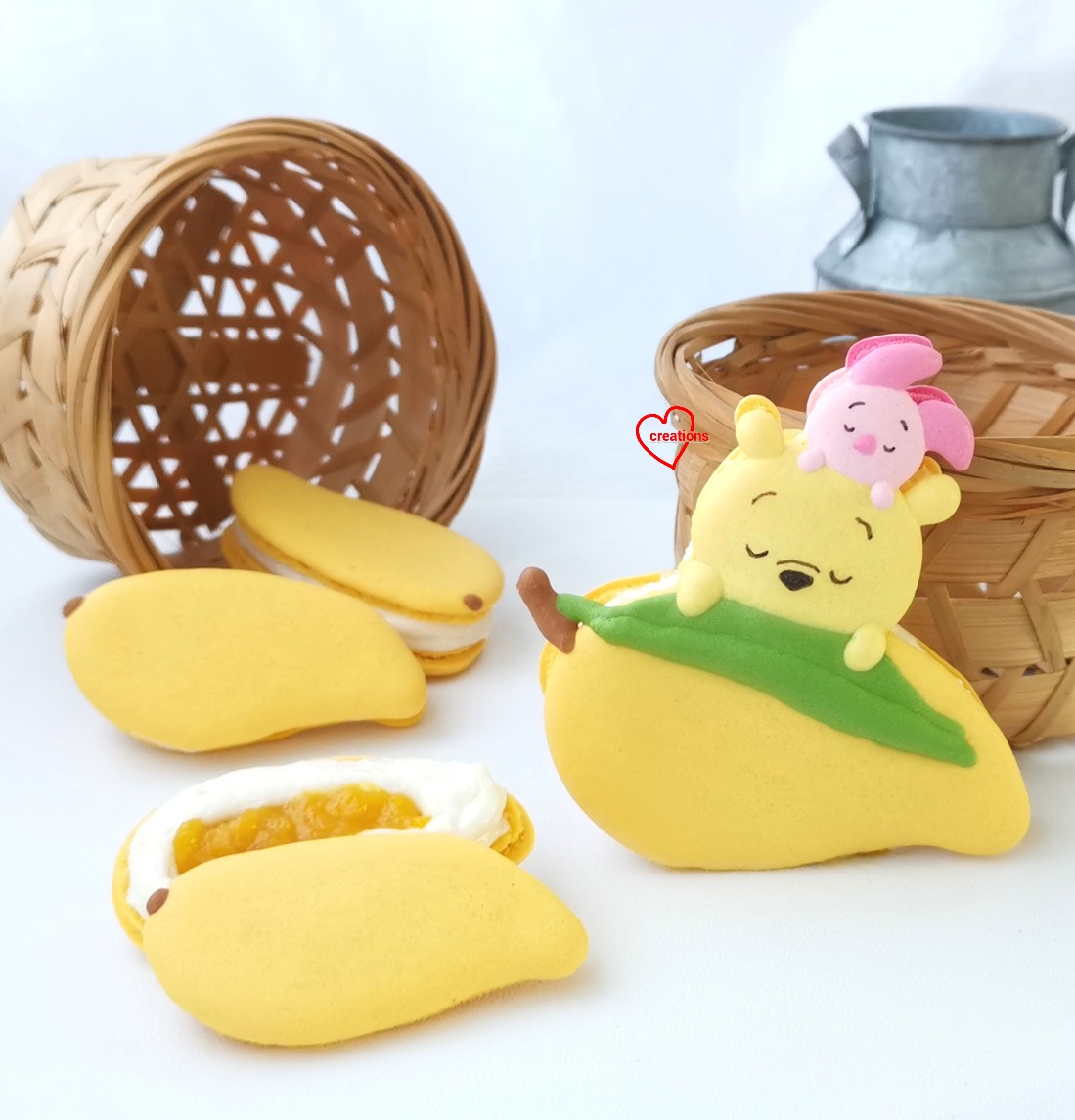 Loving Creations for You: Mango Sticky Rice Macarons