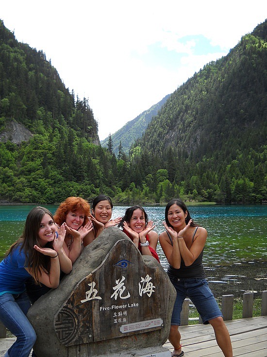 Let's Travel with Me : Destination 12: FIVE-FLOWER LAKE, CHINA