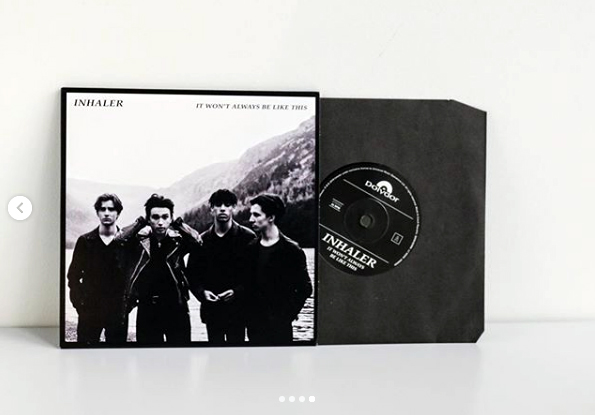 U2 Sombras e Árvores Altas - Blog: Inhaler também lançará singles em ...