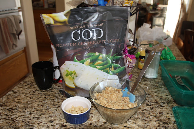 dr. sweet tooth: Macadamia Nut Crusted Cod