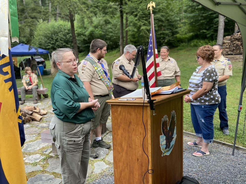 Llewellyn Cubmaster Honored with Unit Leader Award of Merit