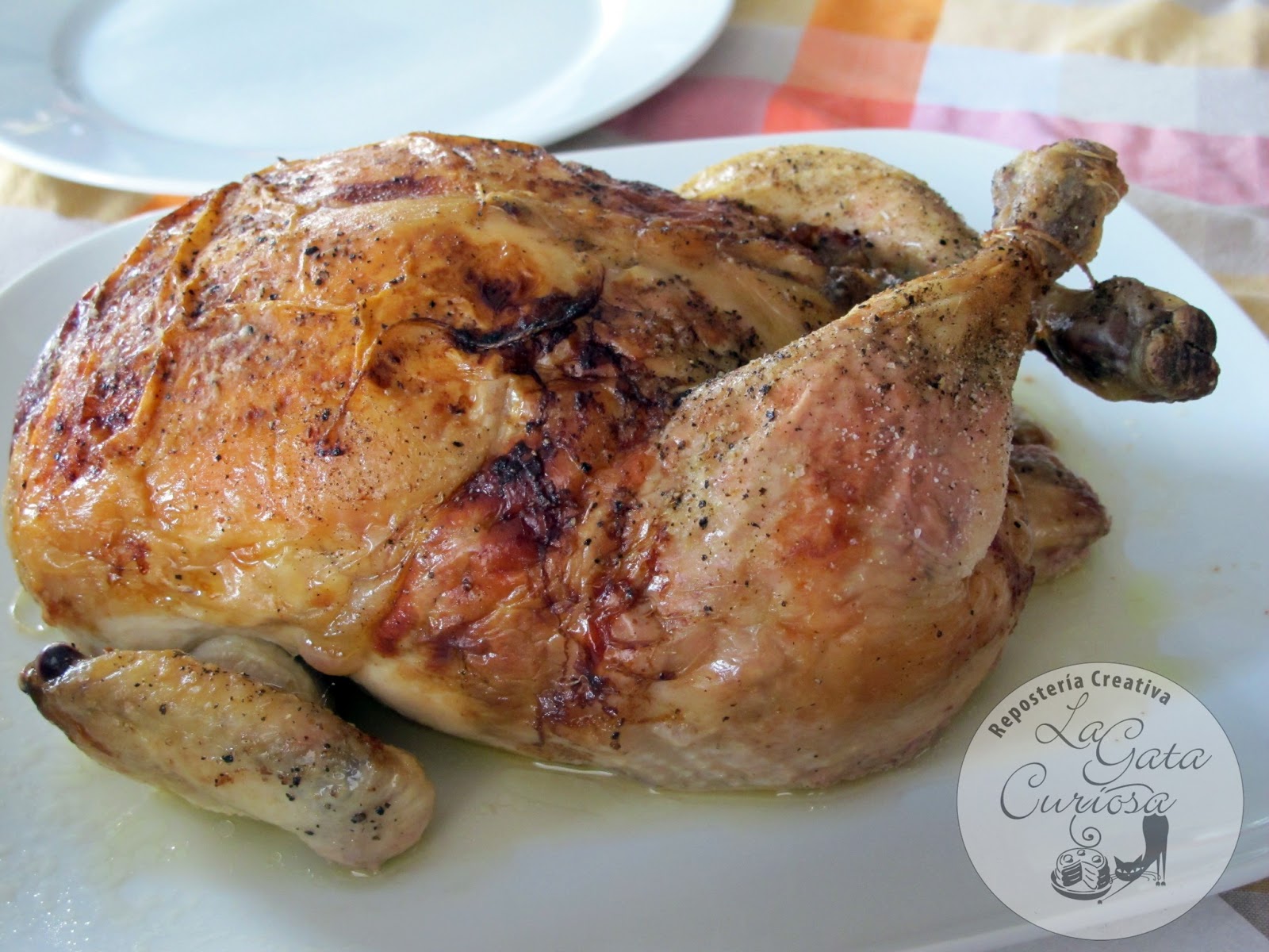 La Gata Curiosa: POLLO RELLENO AL QUESO AZUL CON PISTACHOS