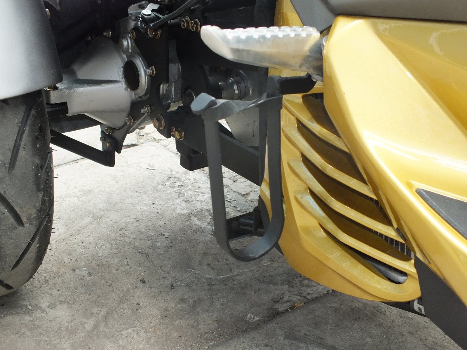 Doctor Matic Klinik Spesialis Motor Matic: YAMAHA NMAX 155 TRIKE (R3 ...