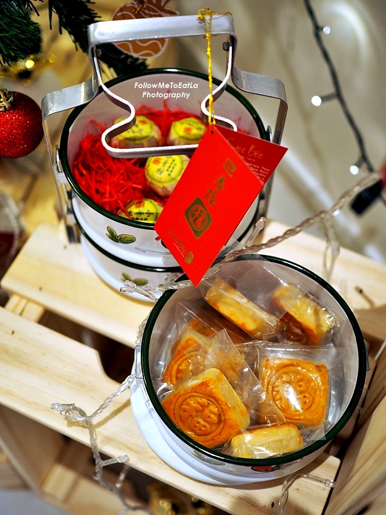 Follow Me To Eat La - Malaysian Food Blog: SWEE BEE PINEAPPLE TARTS AT ...