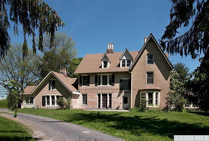 Sweet House Dreams: Fitch Mansion, 1850 Gothic in Coxsackie, New York