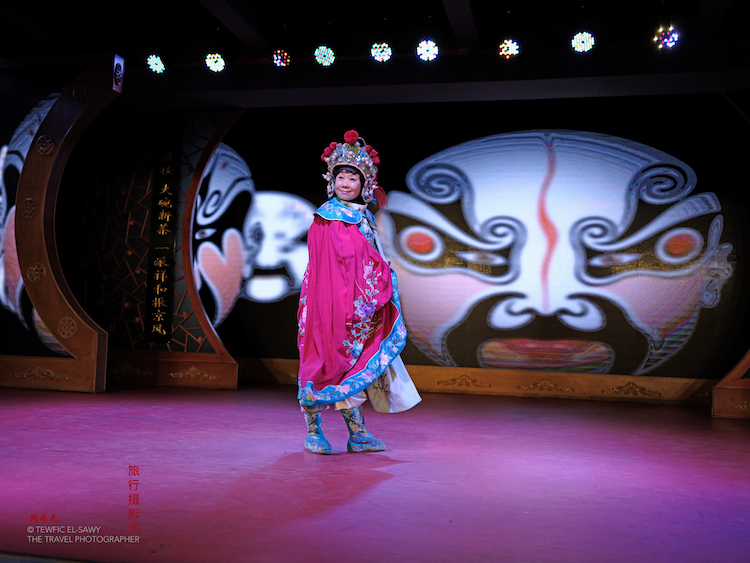 The Travel Photographer : Back Story | Bian Lian aka Face Changing Art Form