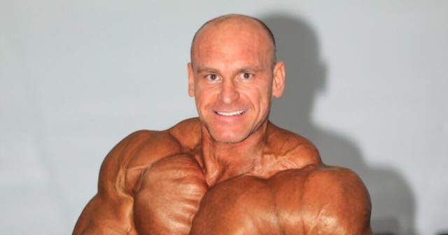 world bodybuilders pictures: Polandese bodybuilder Marek Olejniczak ...