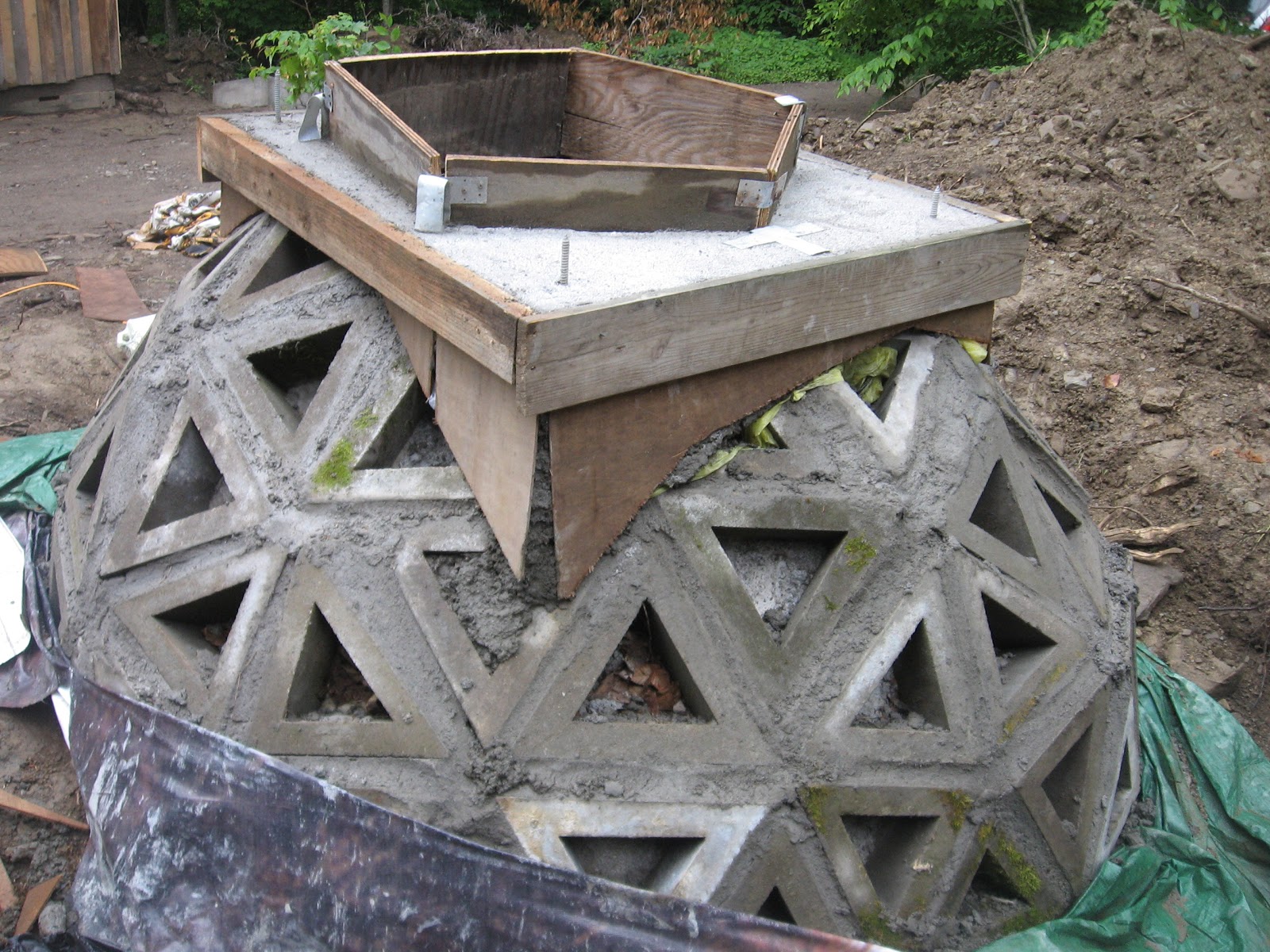 Masonry Design: Building a water storage tank