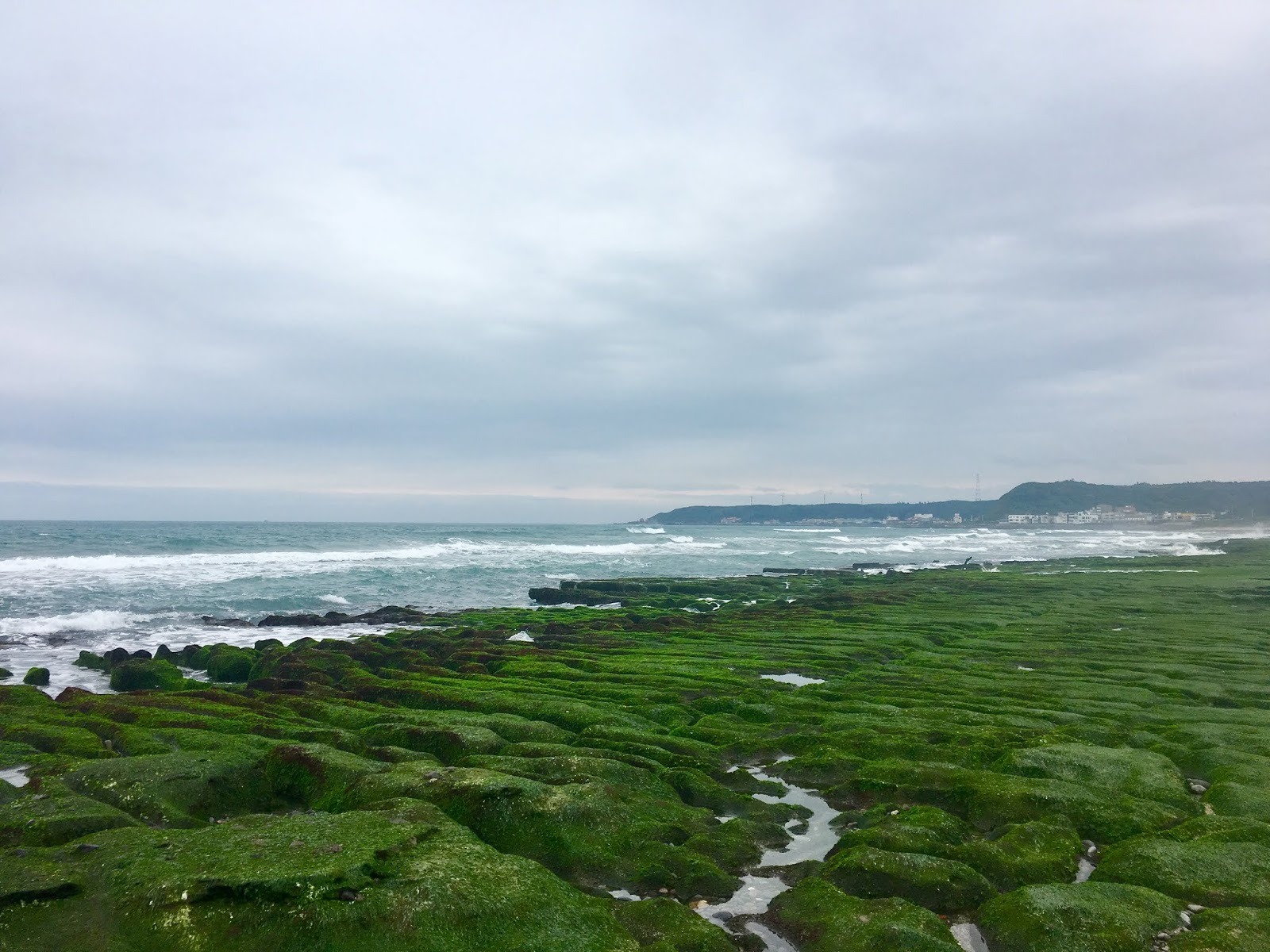 New Taipei Travel: The Beauty of Laomei Green Reef - My Life Abroad