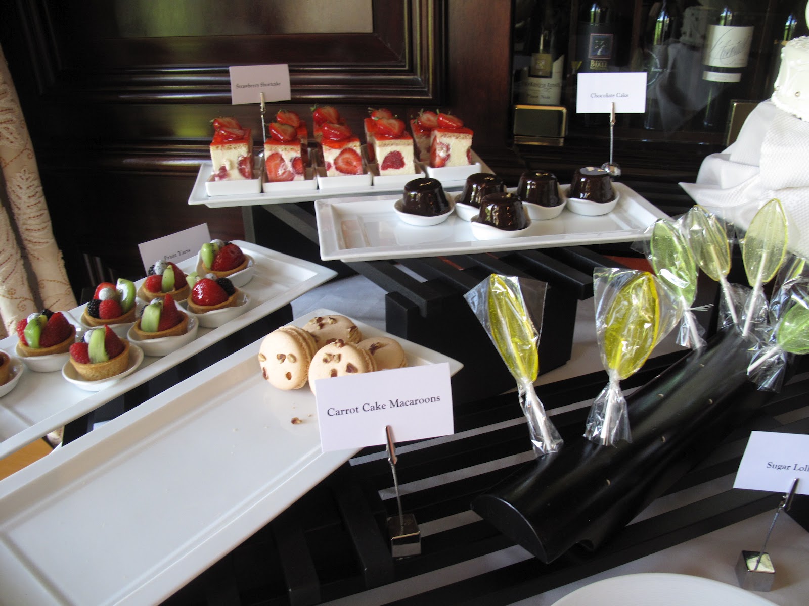 LAS VEGAS DAZE: Country Club Jazz Buffet at Wynn