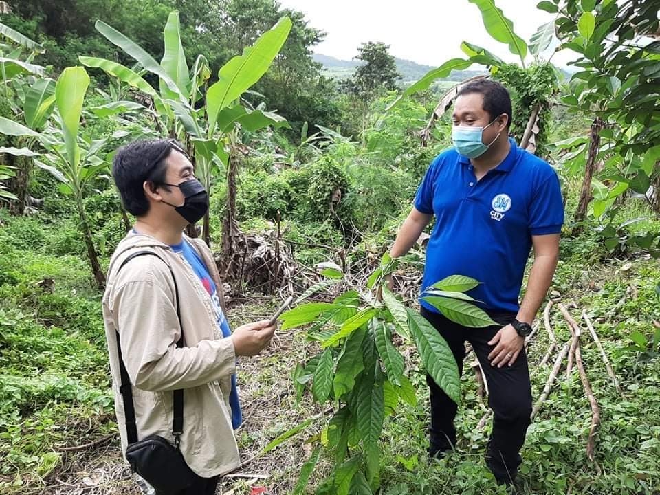 SM City Iloilo Visits Anilao Tree Planting Site