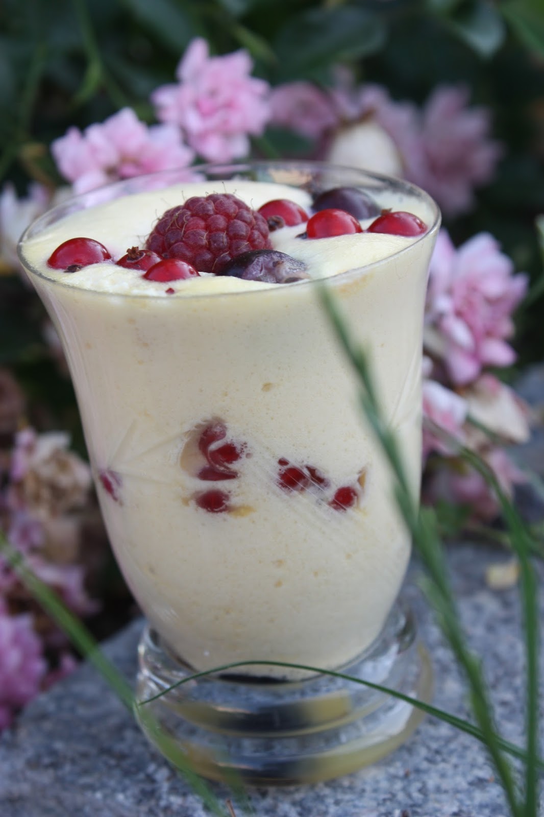 cocotte chlorophylle: Mousse légère de fruits rouges au mascarpone