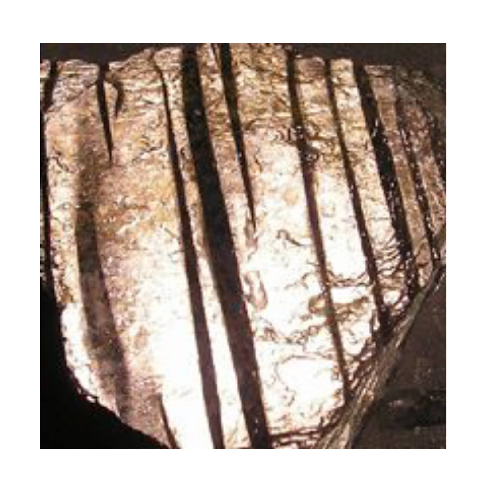 Color of hypersthene in hand specimen