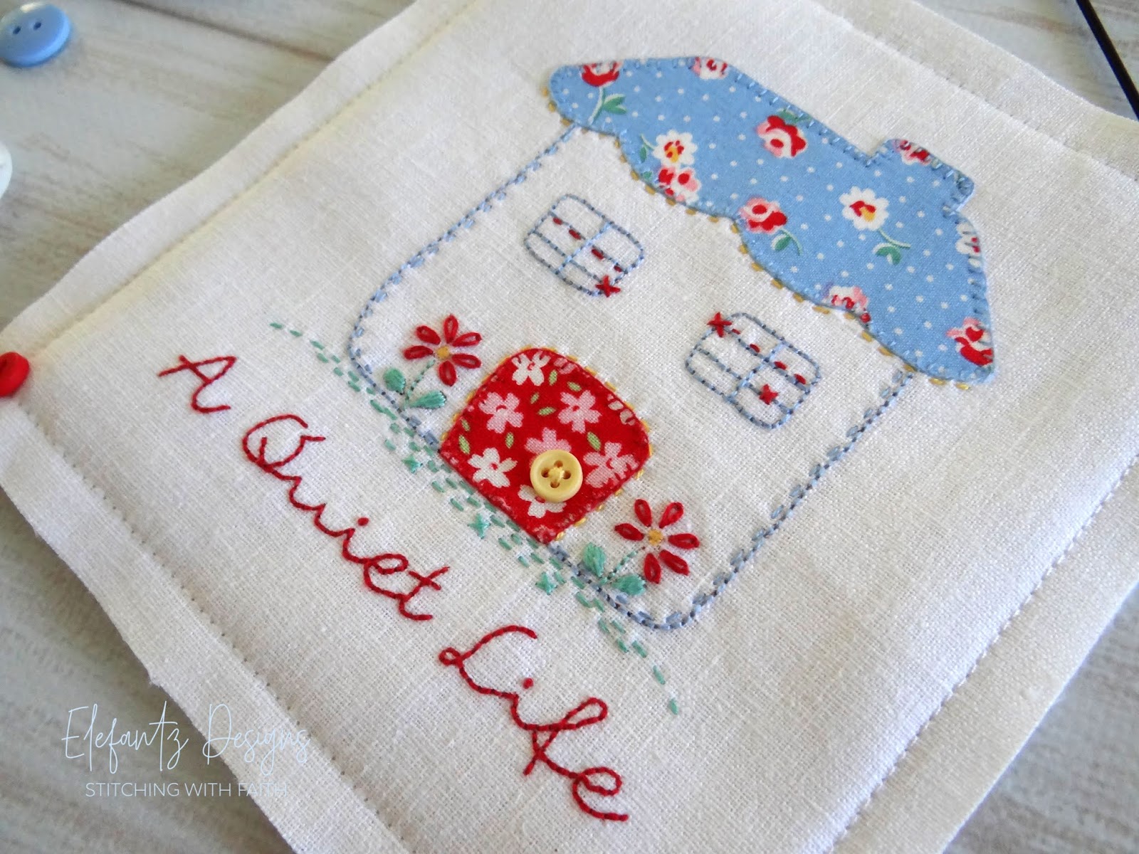 Jenny of ELEFANTZ: Quiet Life stitchery, news and a tutorial...