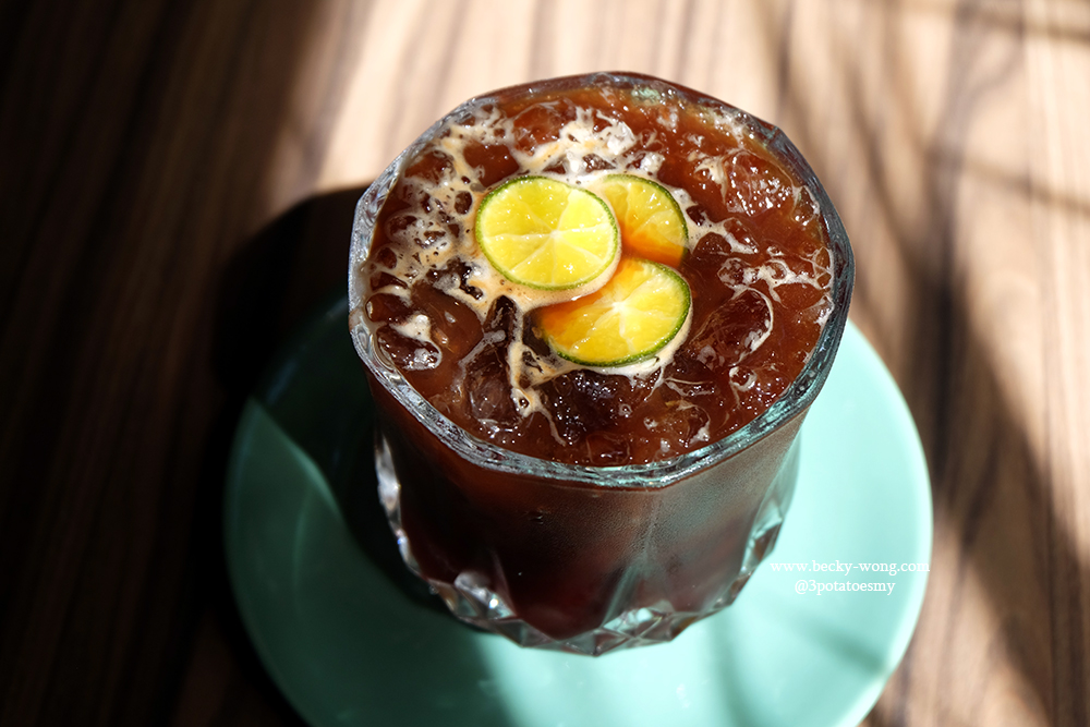 Good Blue Men @ Seksyen 17, PJ: Cosy Cafe Hidden Among the ...