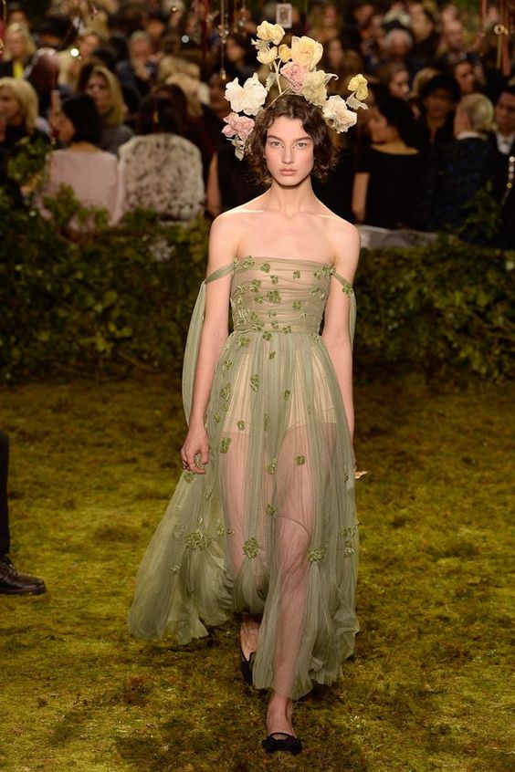 S in Fashion Avenue: BIG COLOR TRENDS FOR SUMMER 2017: GREEN SHADES