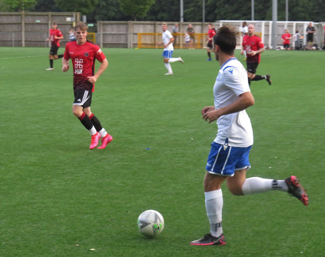 The Cold End: ENFIELD FC START THEIR PRE-SEASON CAMPAIGN WITH A NARROW ...