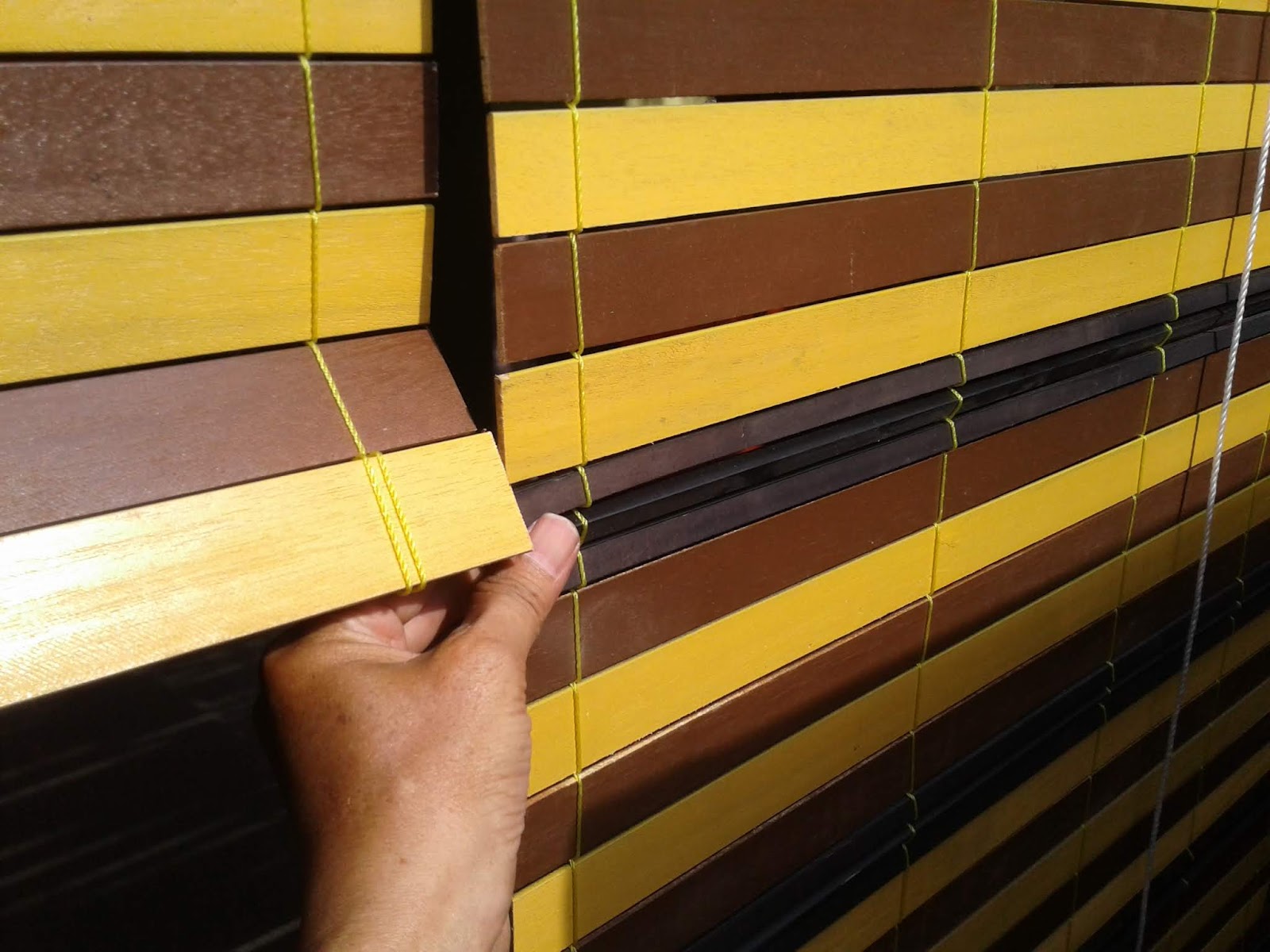 KREY / TIRAI KAYU UNTUK OUT DOOR