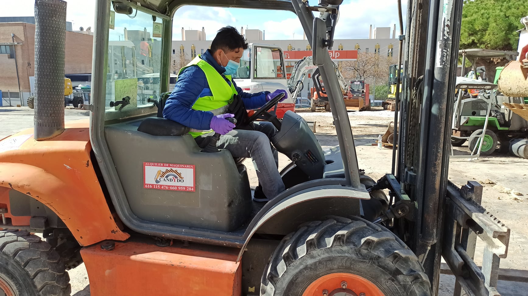 ¿ Sabías que la profesión de CARRETILLERO, es de las más demandadas ...